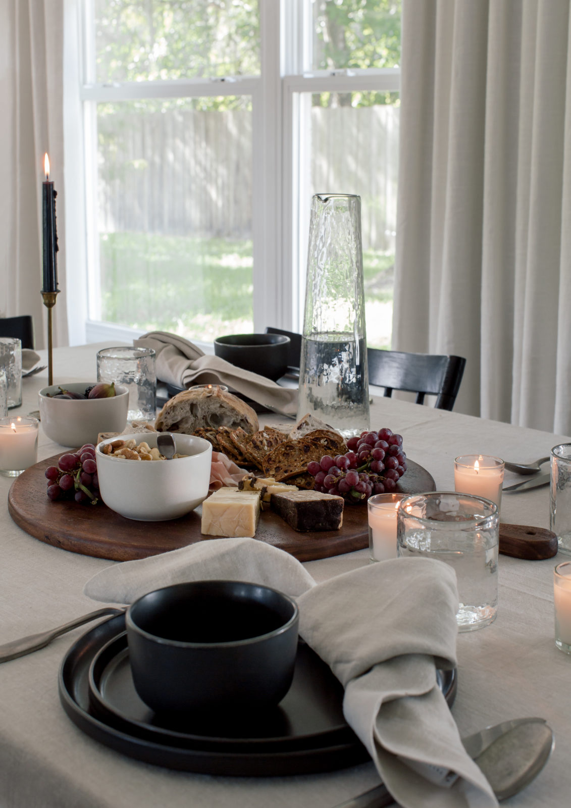 Casual Fall Tablescape Inspiration | Laine and Layne