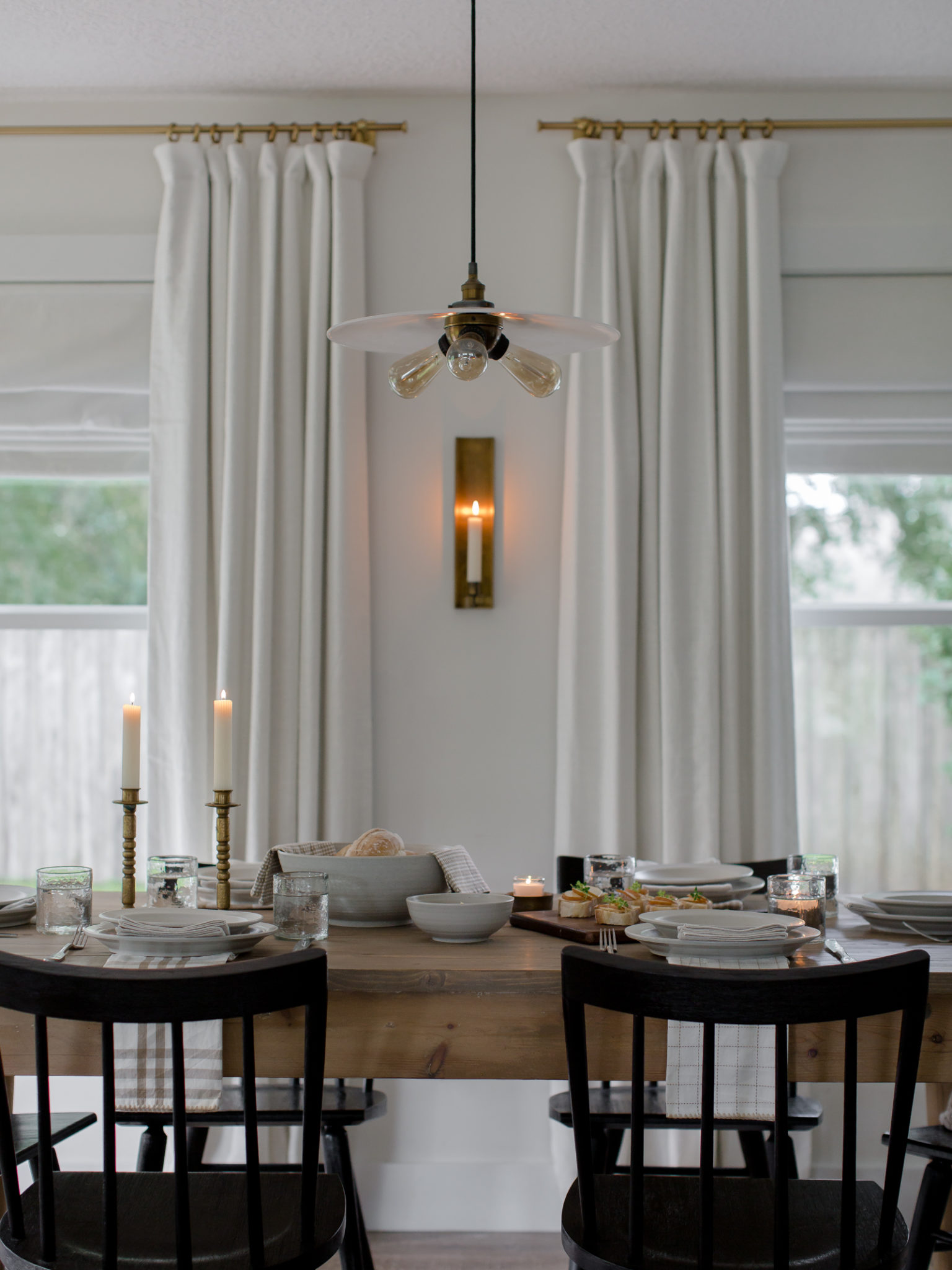 Rustic Fall Tablescape Inspiration | Laine and Layne