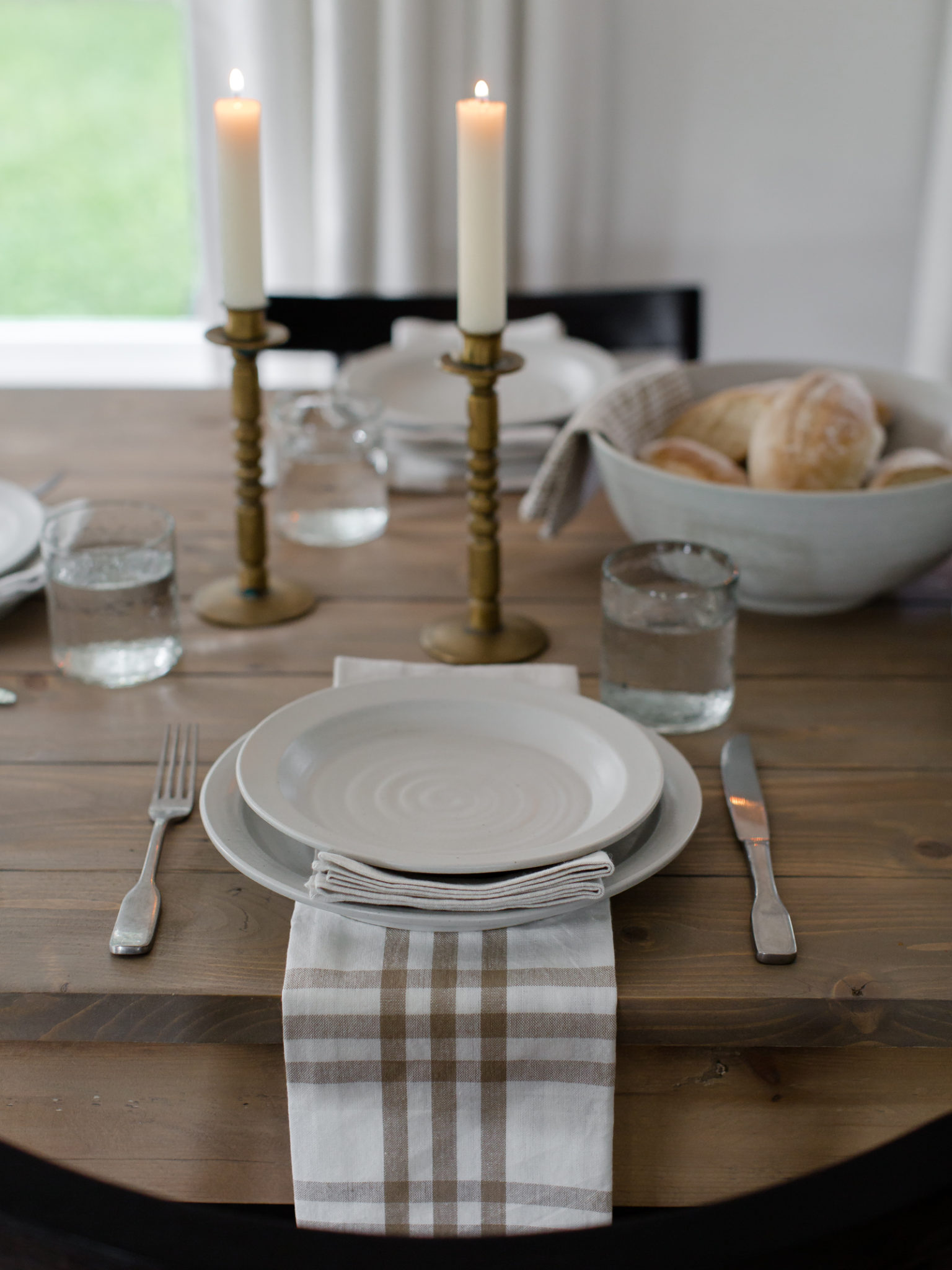 Rustic Fall Tablescape Inspiration | Laine and Layne