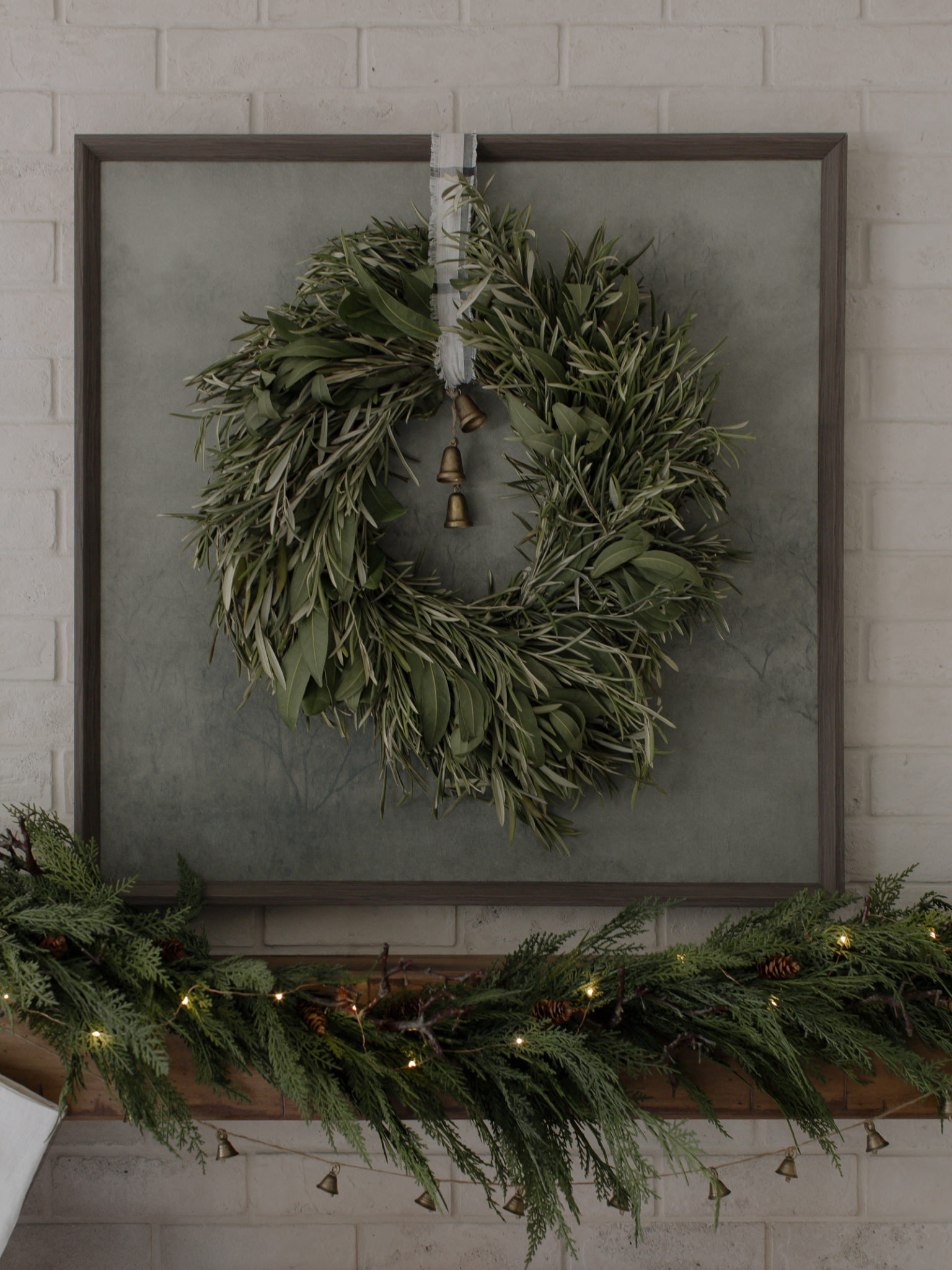 Cozy Christmas Mantel & Tree | Laine and Layne