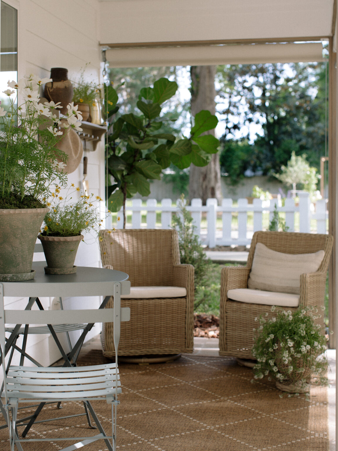 Classic Cottage Garden Front Porch | Laine and Layne Classic Cottage Garden Front Porch | Laine and Layne