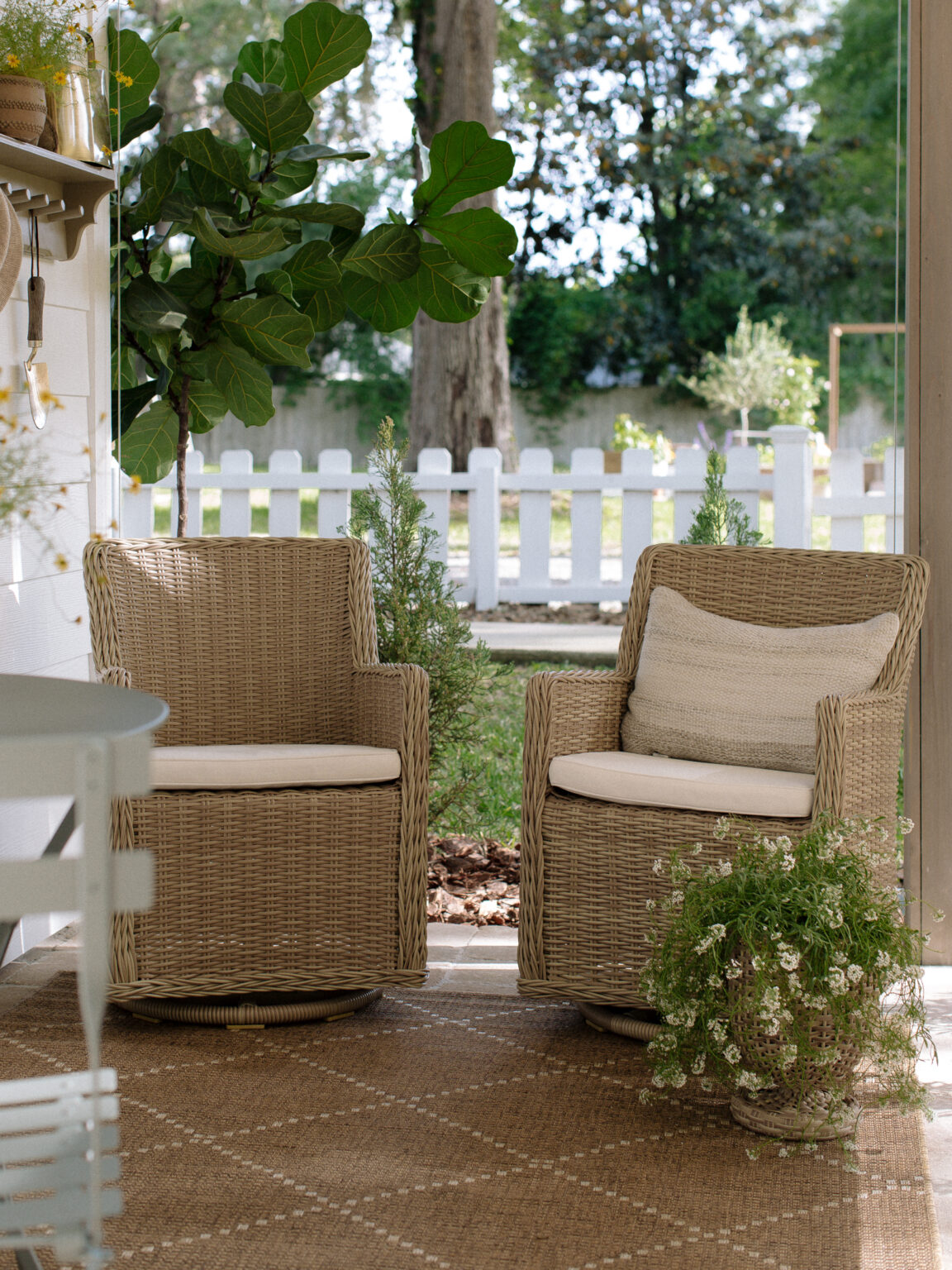 Classic Cottage Garden Front Porch | Laine and Layne