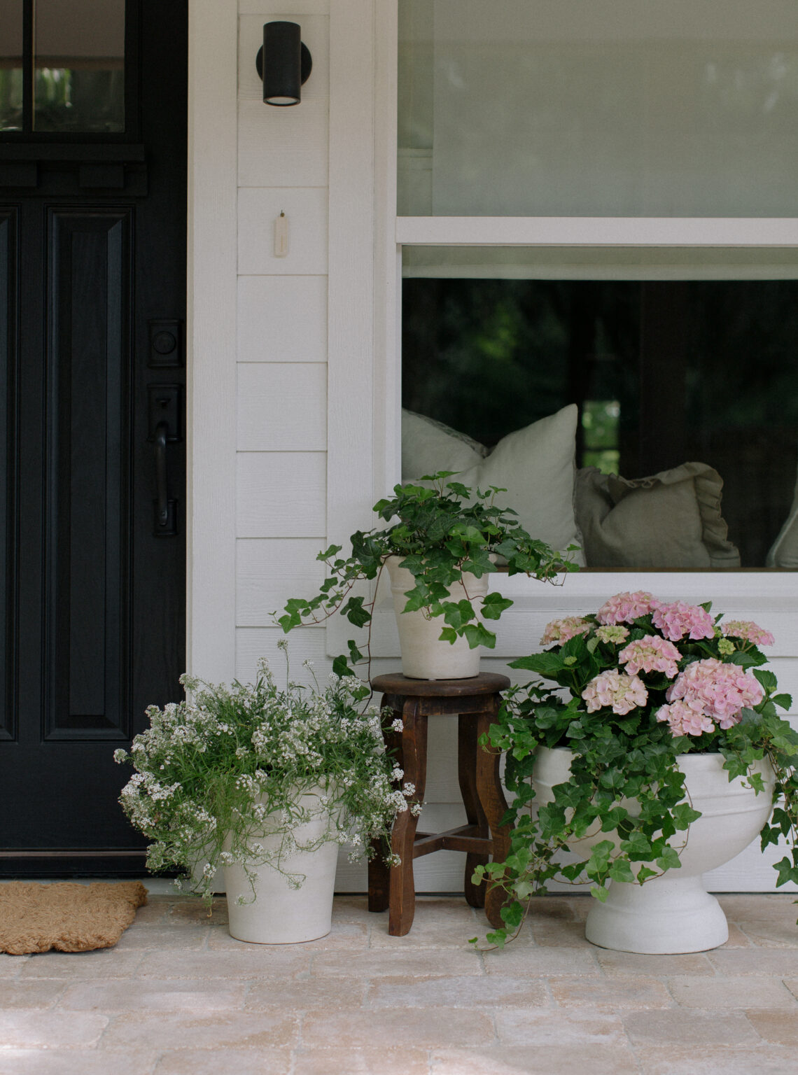 Classic Cottage Garden Front Porch | Laine and Layne Classic Cottage Garden Front Porch | Laine and Layne