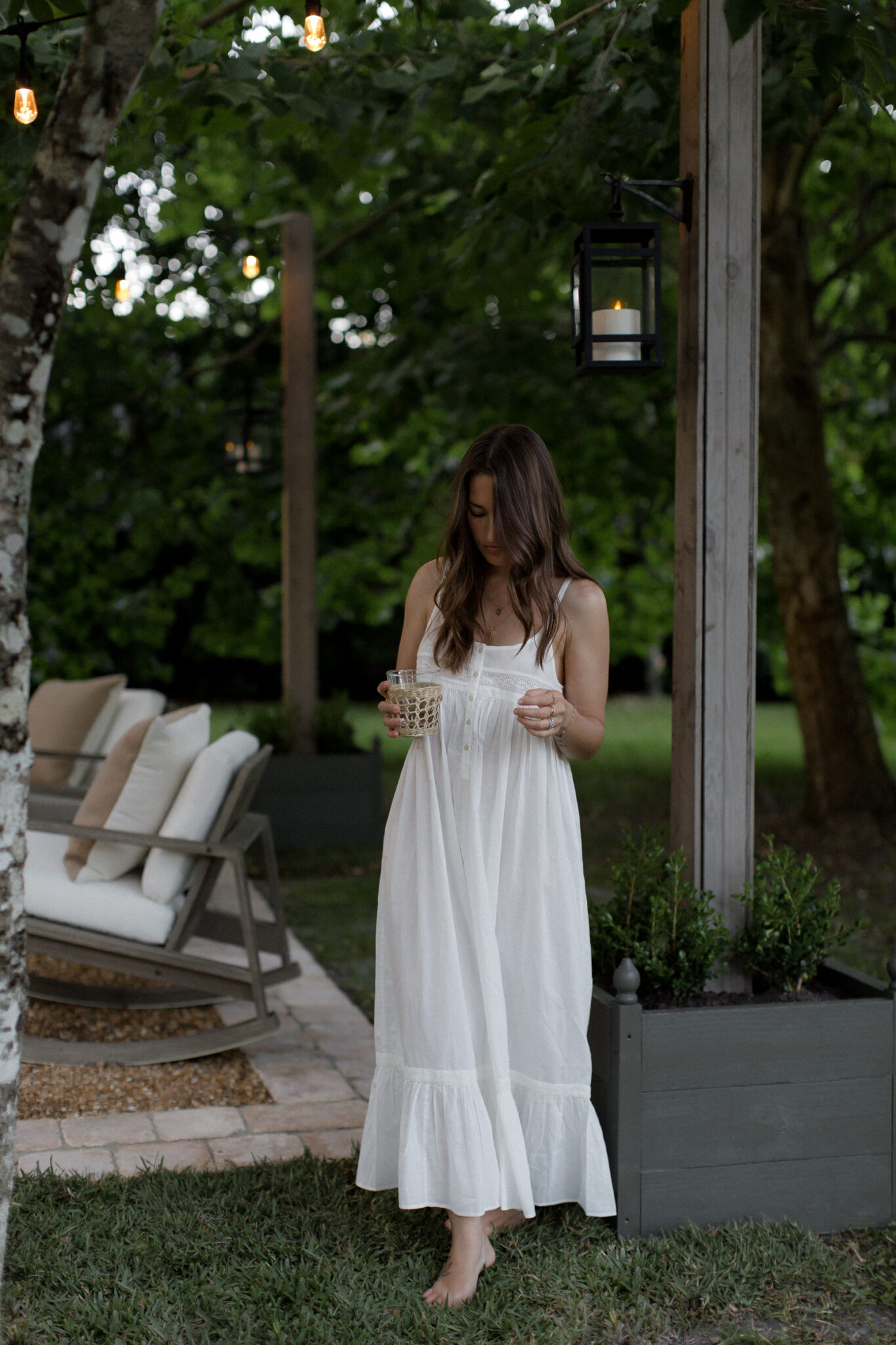 How To Romanticize Outdoor Gatherings This Summer | Laine and Layne