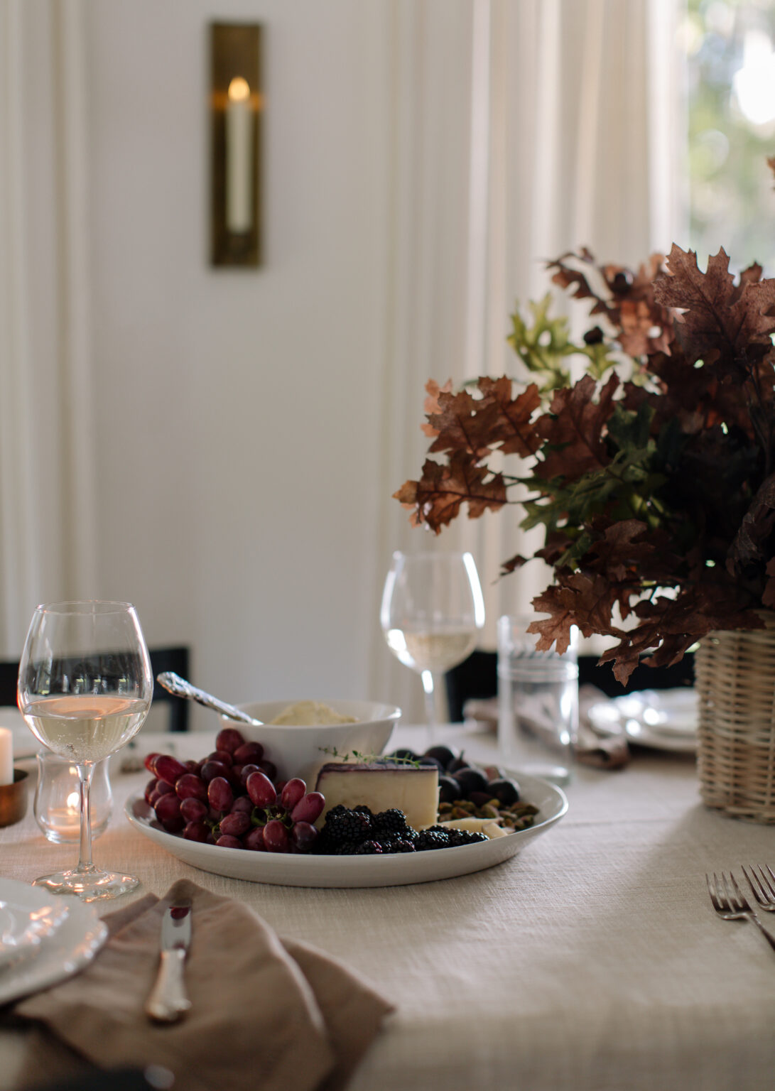 Fall to Thanksgiving Dinner Tablescape | Laine and Layne