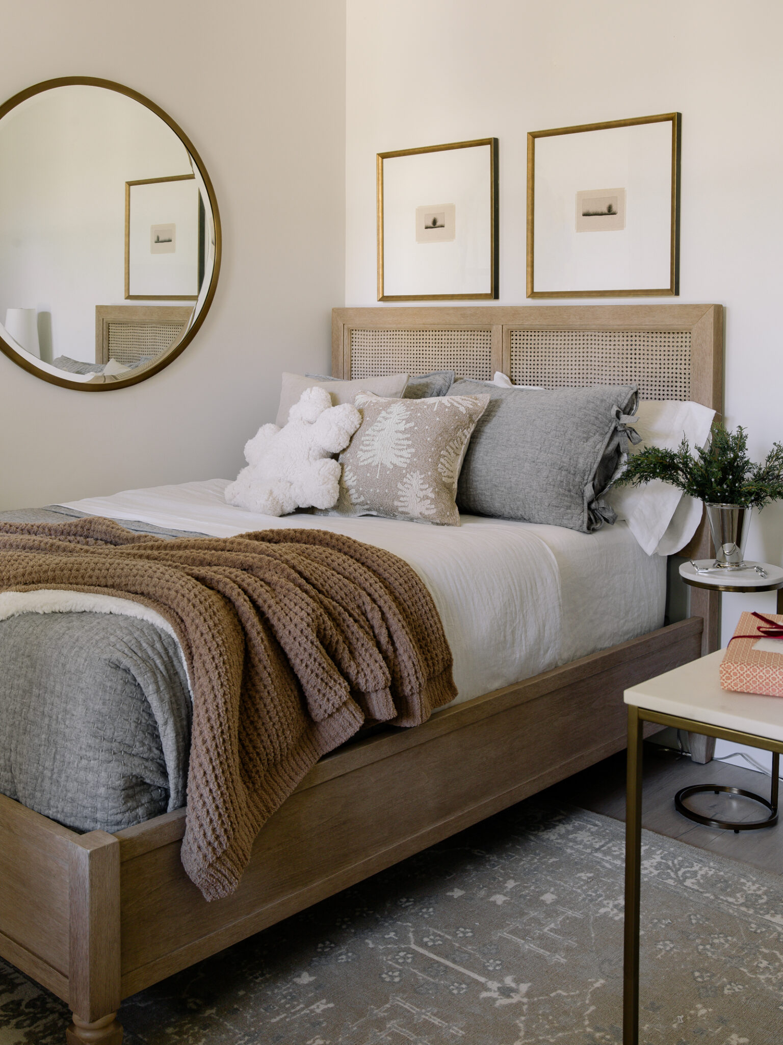 How to Prepare Your Guest Room For The Holidays | Laine and Layne