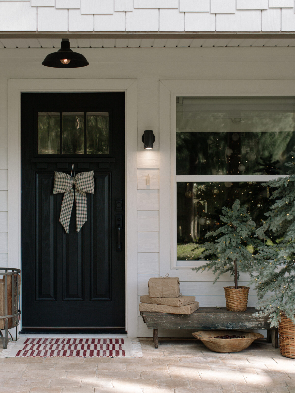 Passing the Keys – We said Goodbye to Our First Home | Laine and Layne